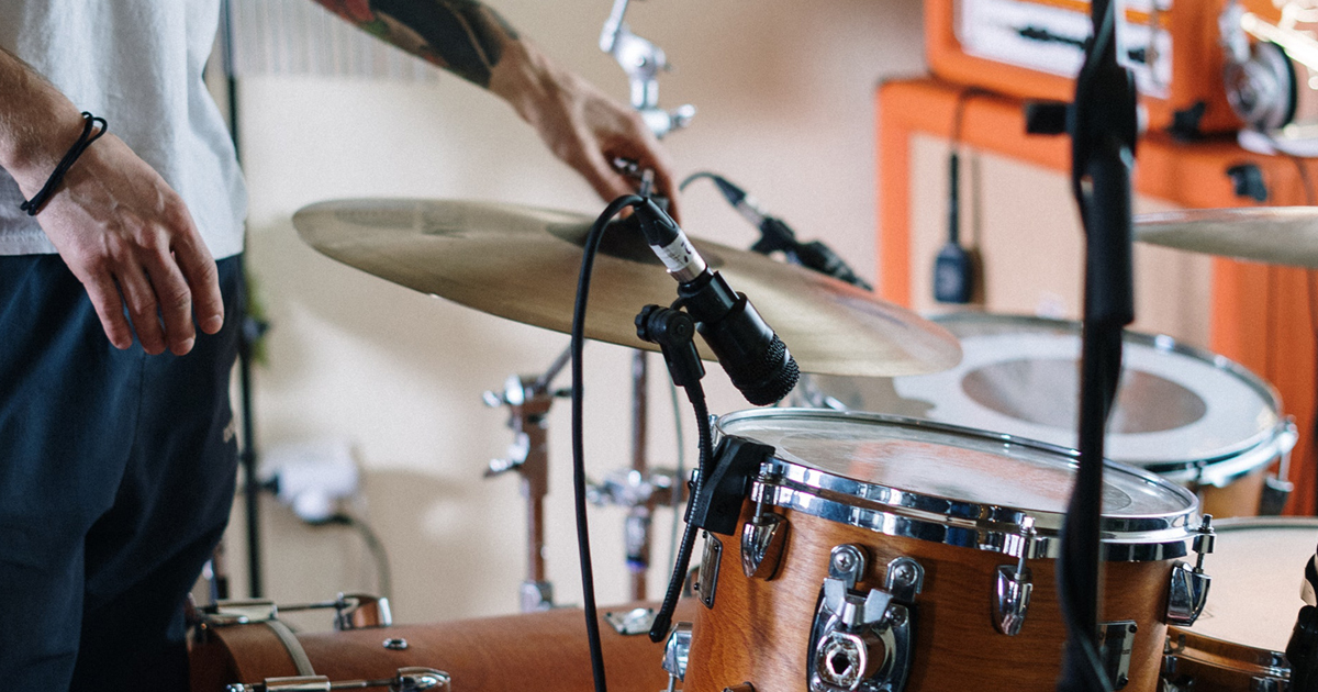 Everything You Need to Know About Mic Placement for Recording Drums ...